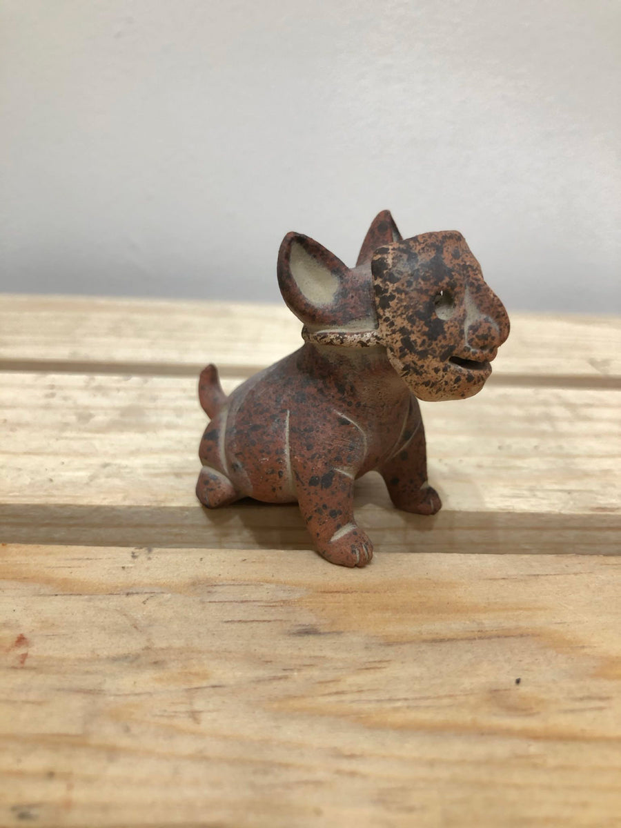 Xolo mini con mascara – Coatlicue Arte- Xolito Mio